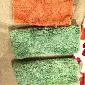 Bath | 3 Bathroom Throw Rugs 2green 1orange | Poshmark